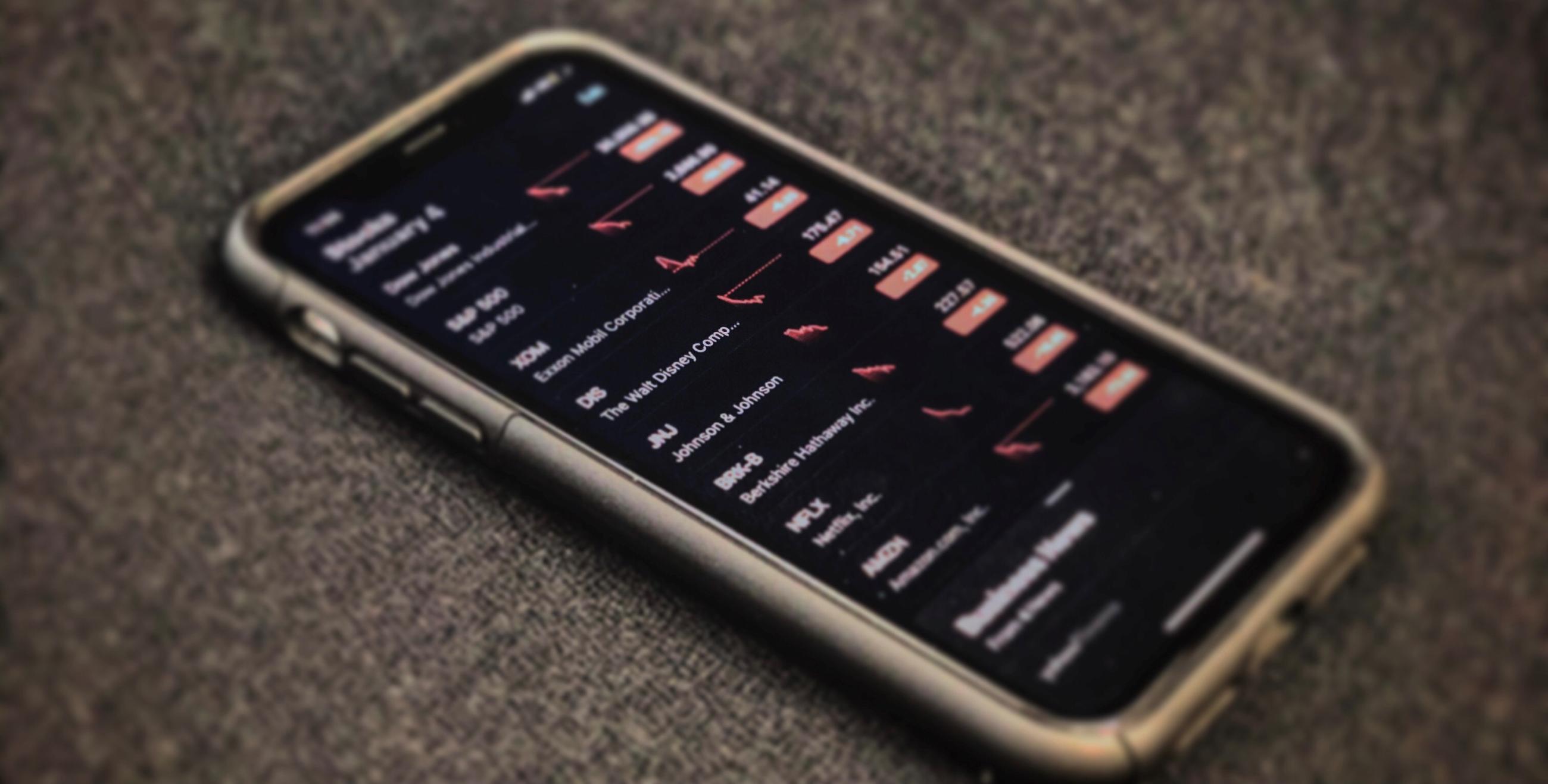 Growth vs Value: Taking a look into two fundamental investing ...